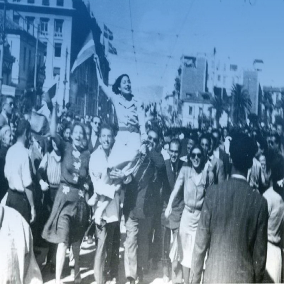 Ο Μενέλαος Χαραλαμπίδης για την Απελευθέρωση της Αθήνας (12 Οκτώβρη ...