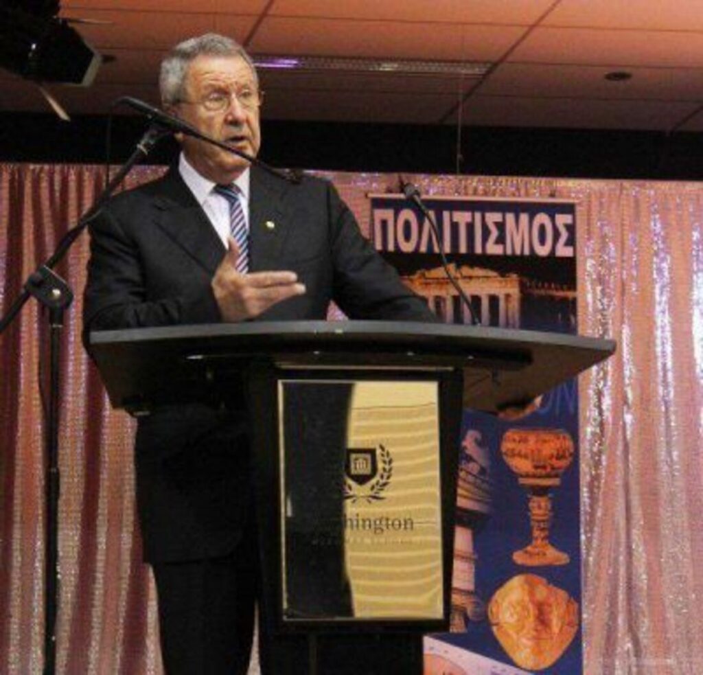 Ο Αναστάσιος Τάμης για τον Κων. Τσουλιά στην εκπομπή "Η Παγκόσμια Φωνή ...