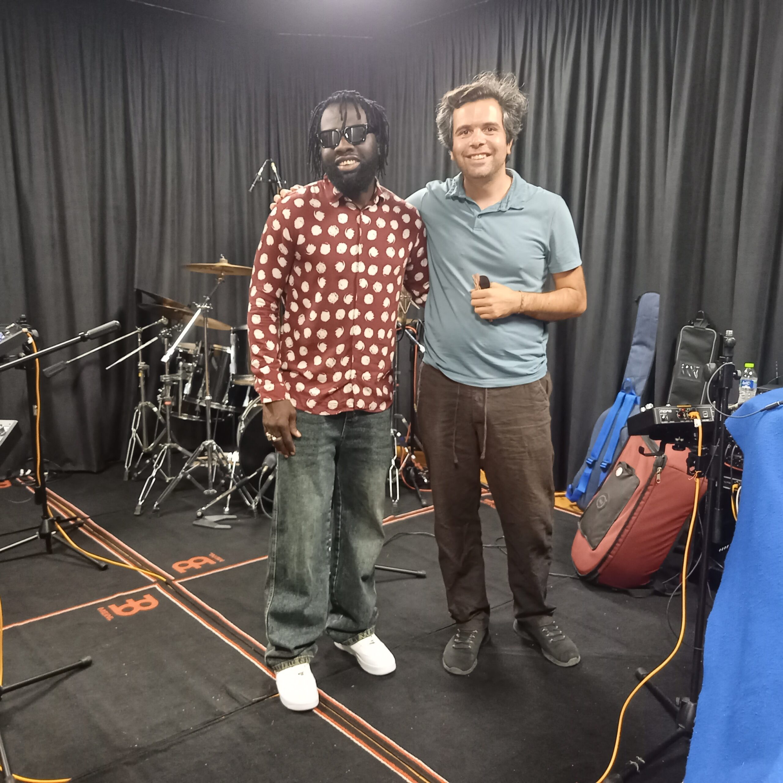 Diabel Cissokho & Θεόδωρος Κουμαρτζής, συνέντευξη και live | Καλημέρα ...
